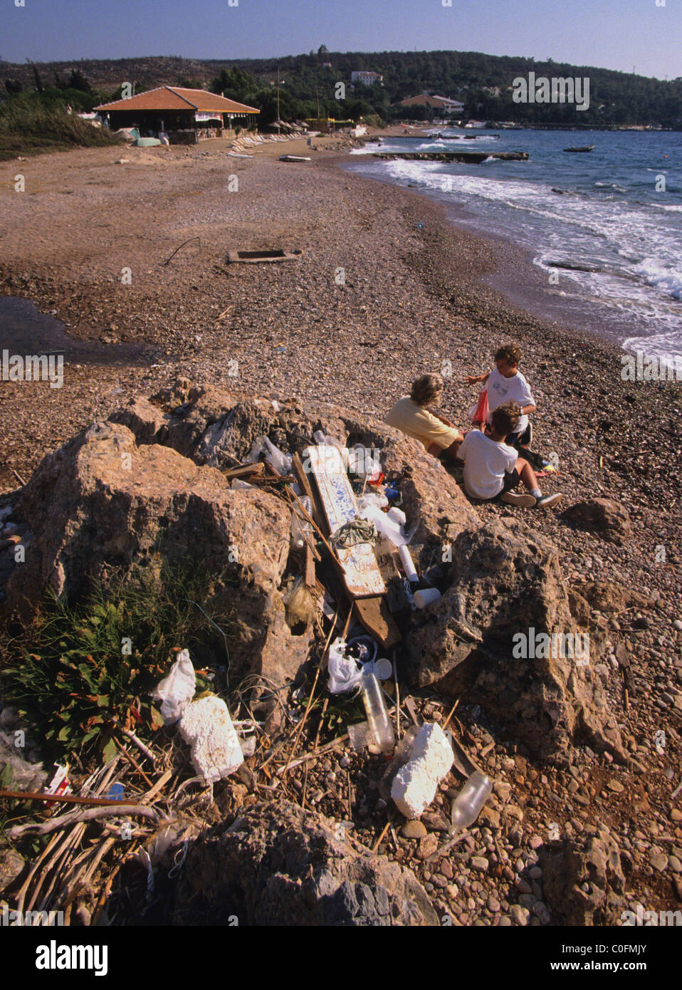 Rubbish on the beach Stock Photo - Alamy