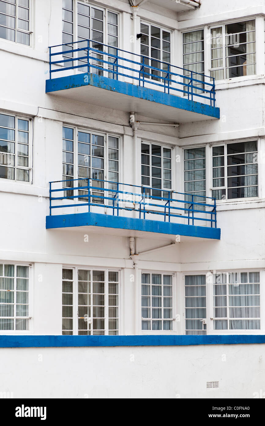 Balcony On Art Deco Building High Resolution Stock Photography and ...