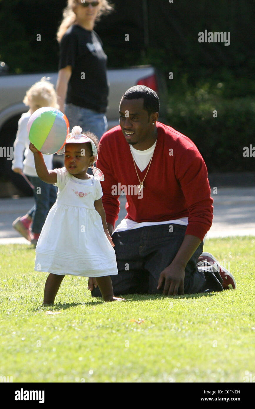 Sean 'P. Diddy' Combs plays with his twin daughters D'Lila Star Combs ... Sean 'P. Diddy' Combs plays with his twin daughters D'Lila Star Combs ...