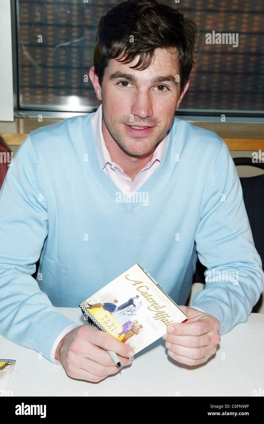 300508 hi-res stock photography and images - Alamy