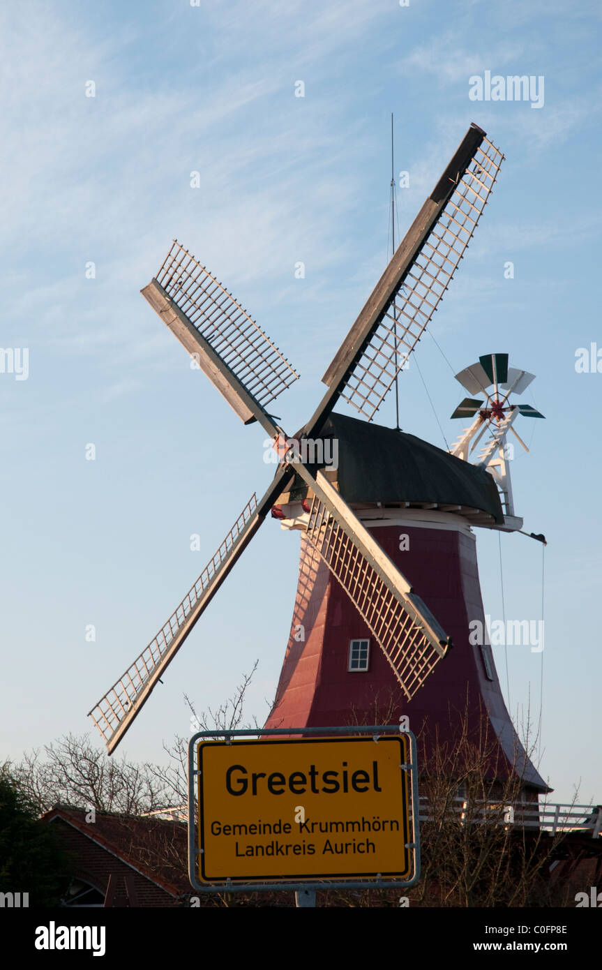 windmill, Greetsiel-Ost, Krummhörn, East Frisia, Lower Saxony, Germany ... windmill, Greetsiel-Ost, Krummhörn, East Frisia, Lower Saxony, Germany ...