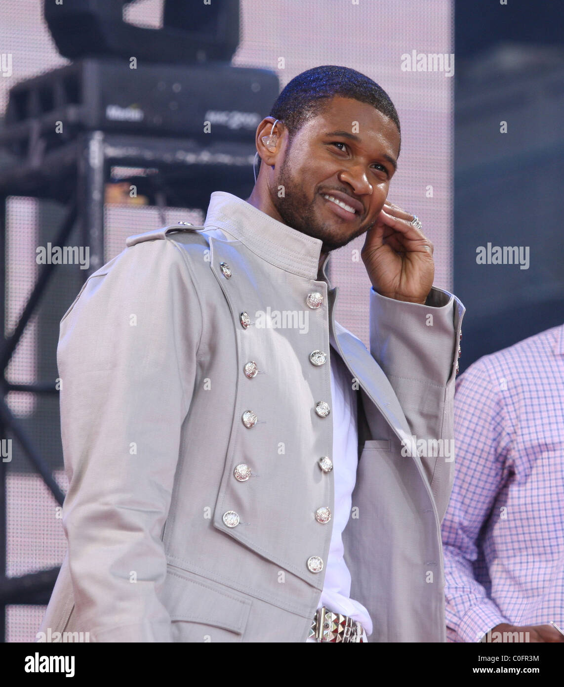 Usher performs on ABC's 'Good Morning America Summer Concert Series' at ...