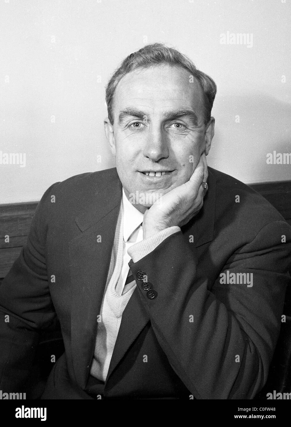 Wolverhampton wanderers football 1950s hi-res stock photography and ...