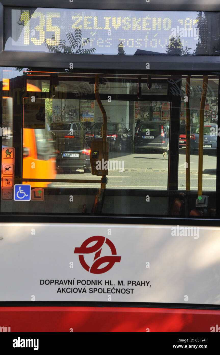 Bus disabled sign hi-res stock photography and images - Alamy