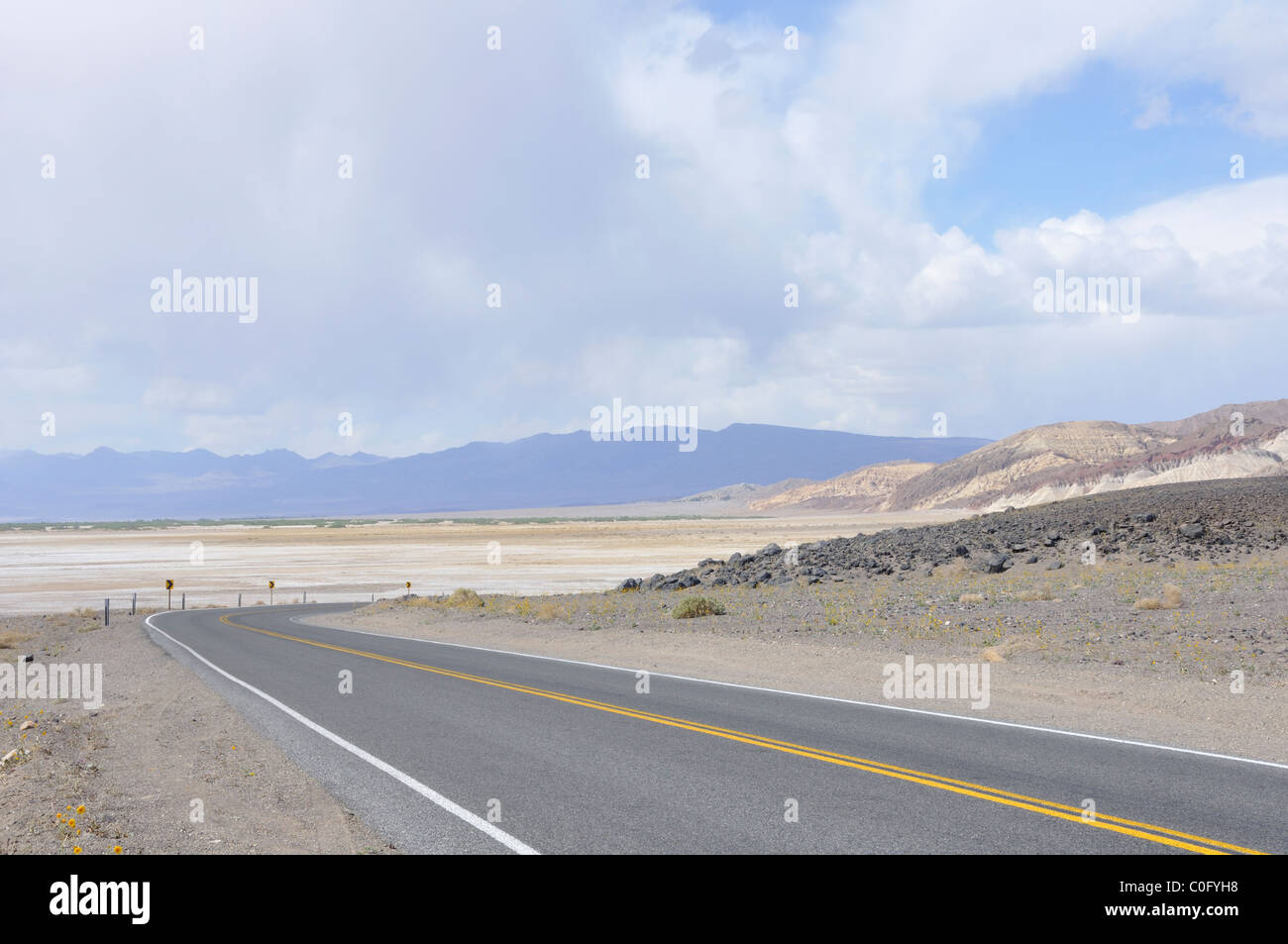 Road highway freeway scenic death valley national park hi-res stock ...