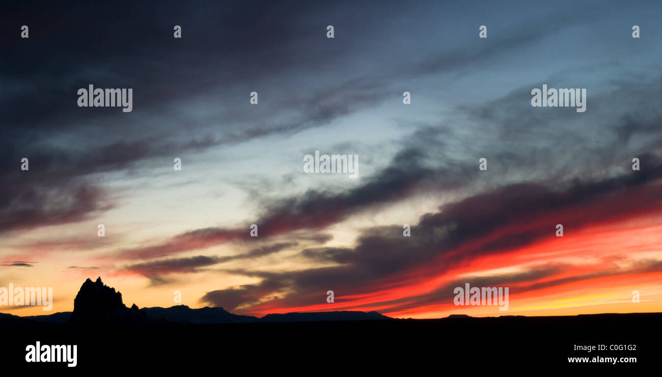 Shiprock Pinnacle or Peak, also known as Tse Bit' a'i in Navajo on the ...