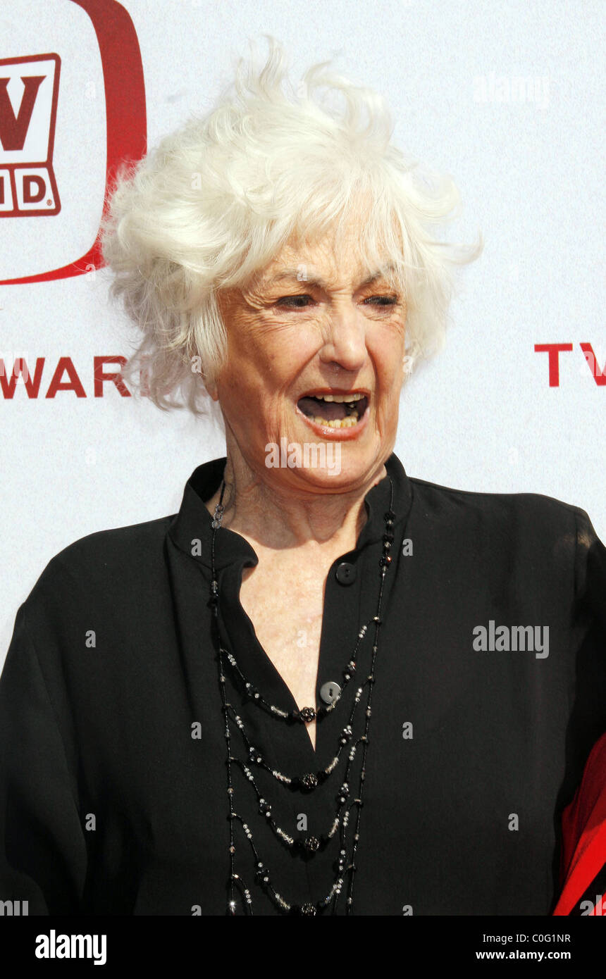 'Golden Girls' star Beatrice Arthur dies at 86 Beatrice Arthur The 6th ...