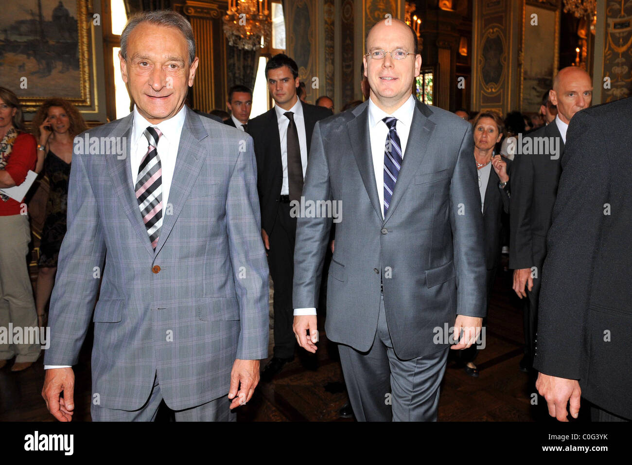 Mayor of Paris Bertrand Delanoe and SAS Prince Albert of Monaco Opening ...
