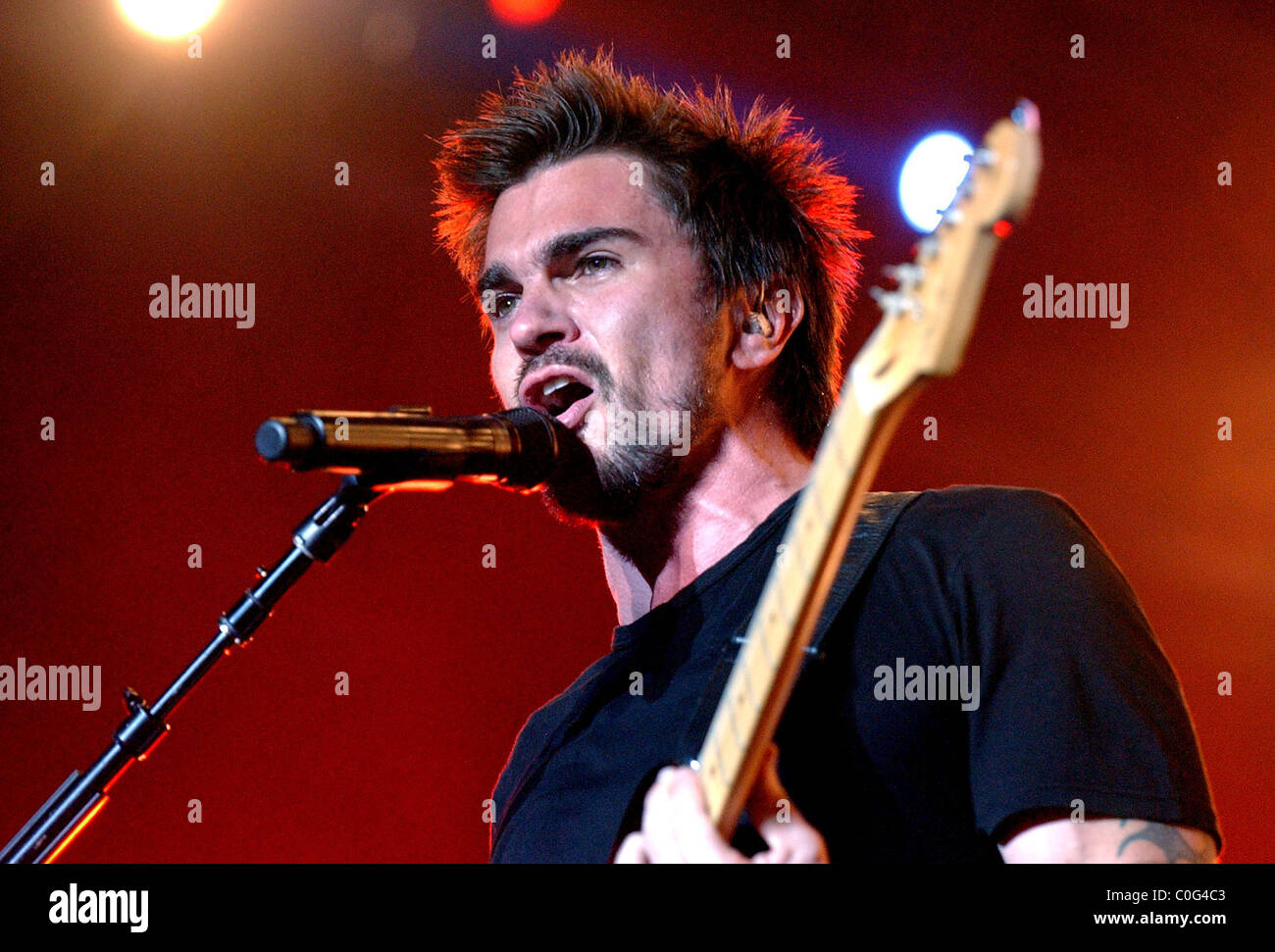 Vida world tour hi-res stock photography and images - Alamy