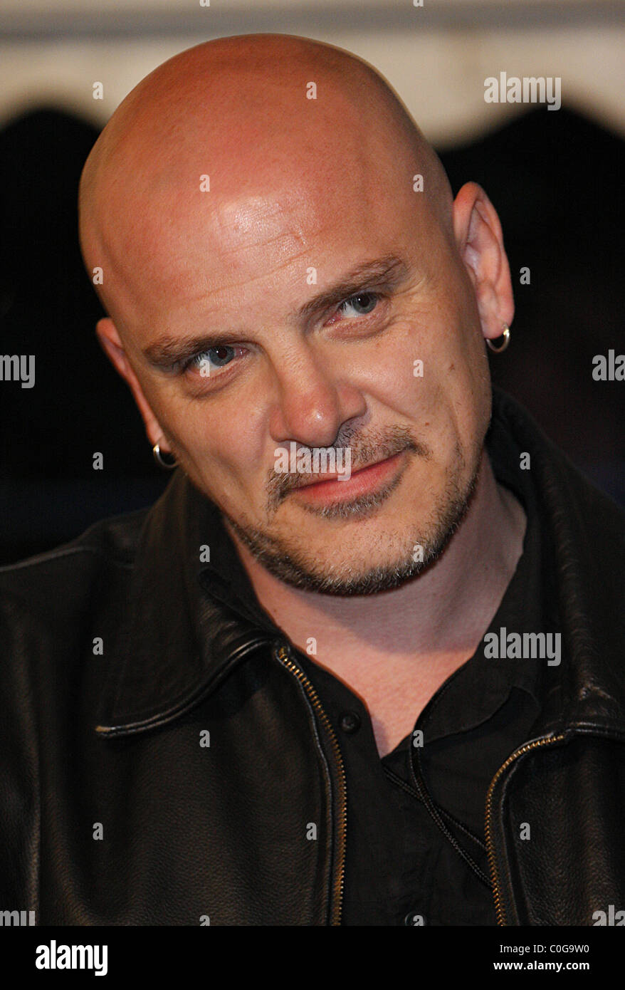 Baz Warne of The Stranglers backstage Isle of Wight Music Festival 2008 ...