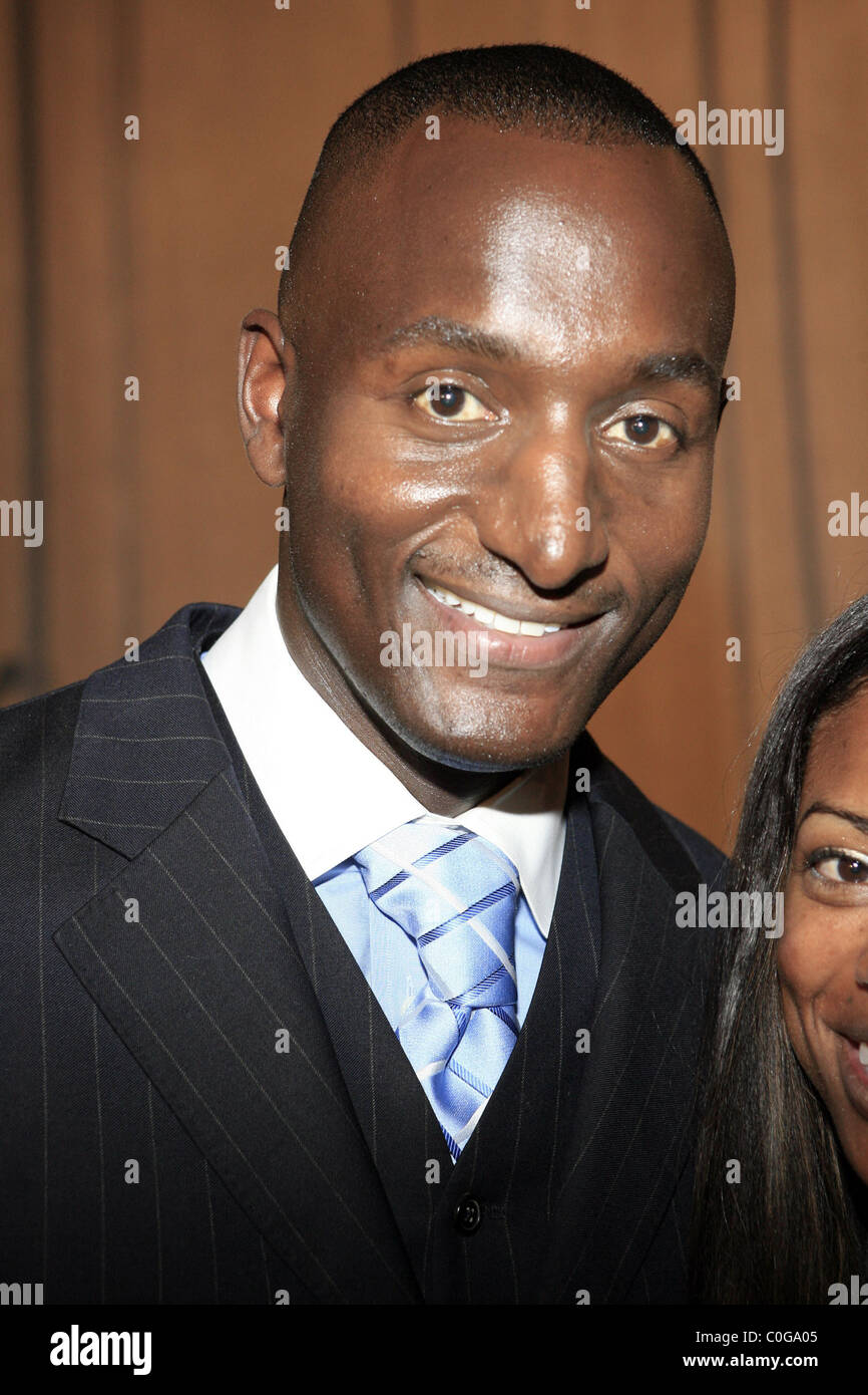 Crowne plaza hotel new york hi-res stock photography and images - Alamy