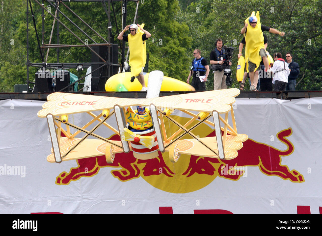 Red Bull Flugtag Stock Photos & Red Bull Flugtag Stock Images - Alamy