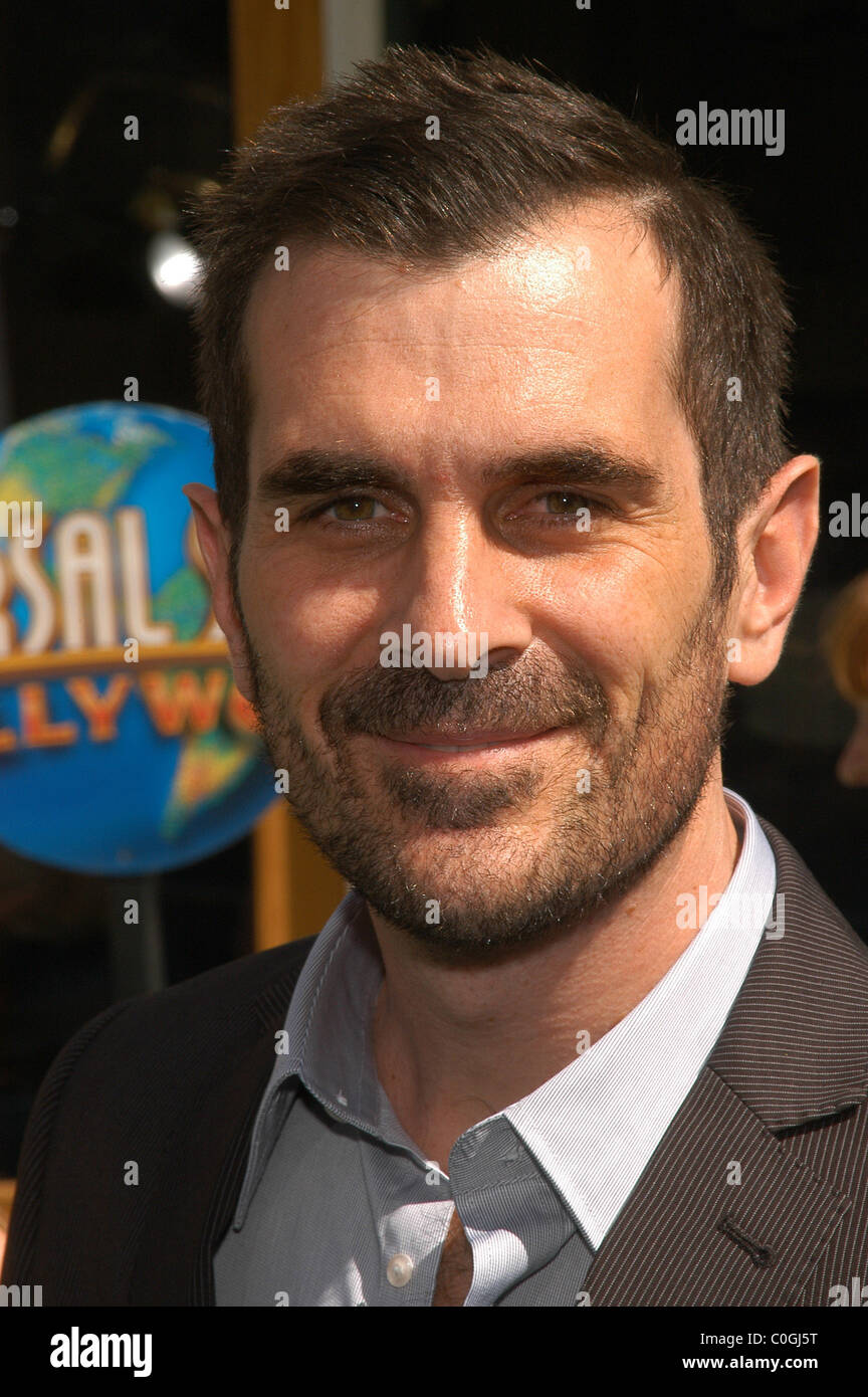 Ty burrell incredible hulk world hi-res stock photography and images ...