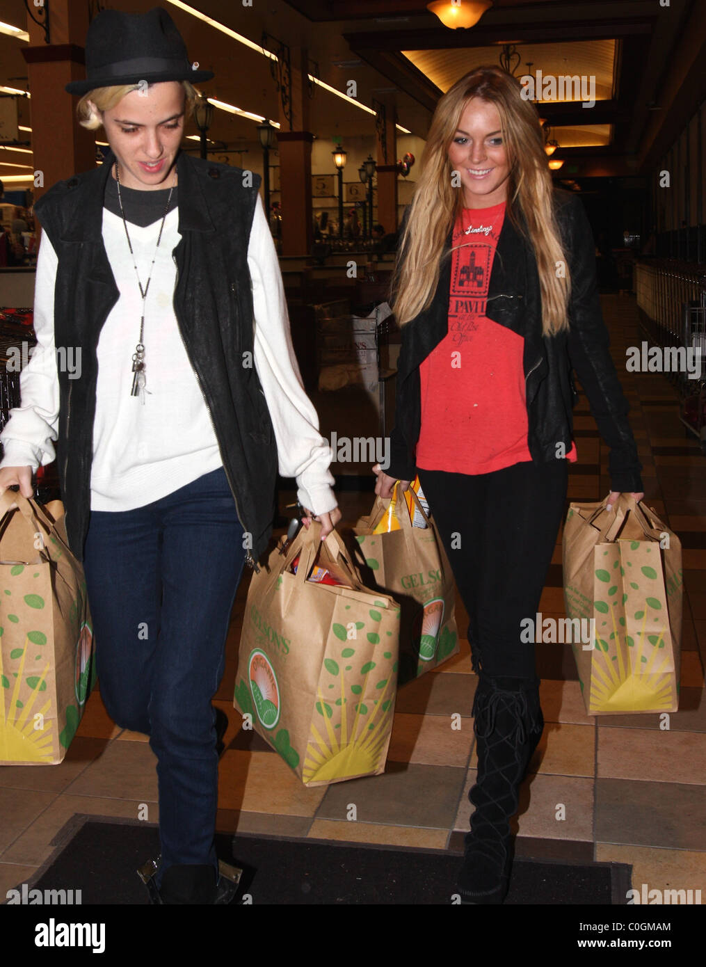 Lindsay lohan and girlfriend hi-res stock photography and images - Alamy