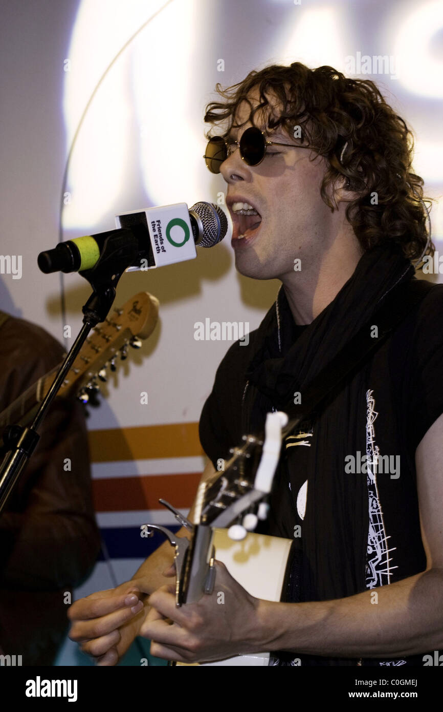 Johnny Borrell Razorlight perform a special gig for 'The Big Ask' as ...