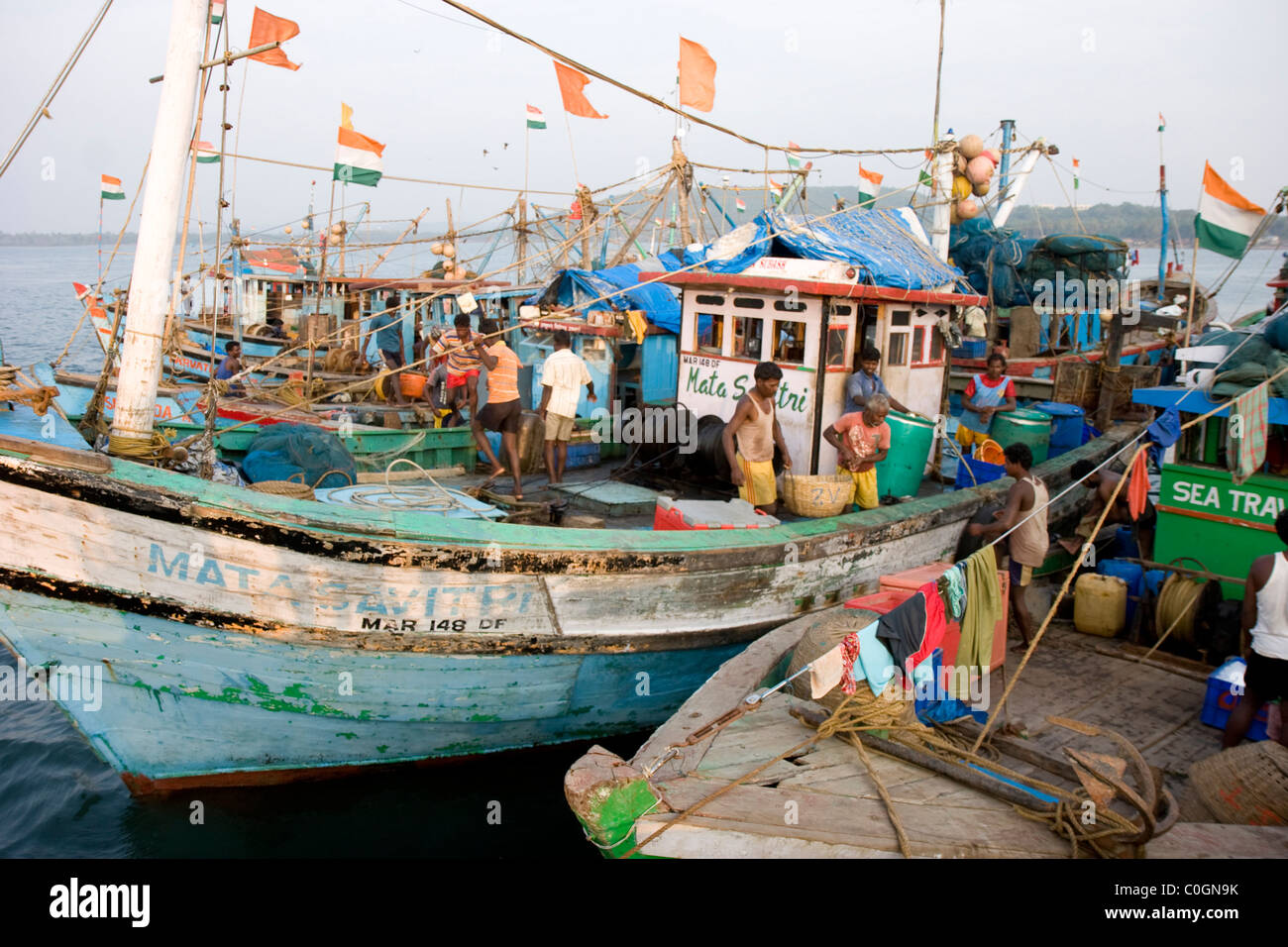 Goan fishing boats hi-res stock photography and images - Alamy