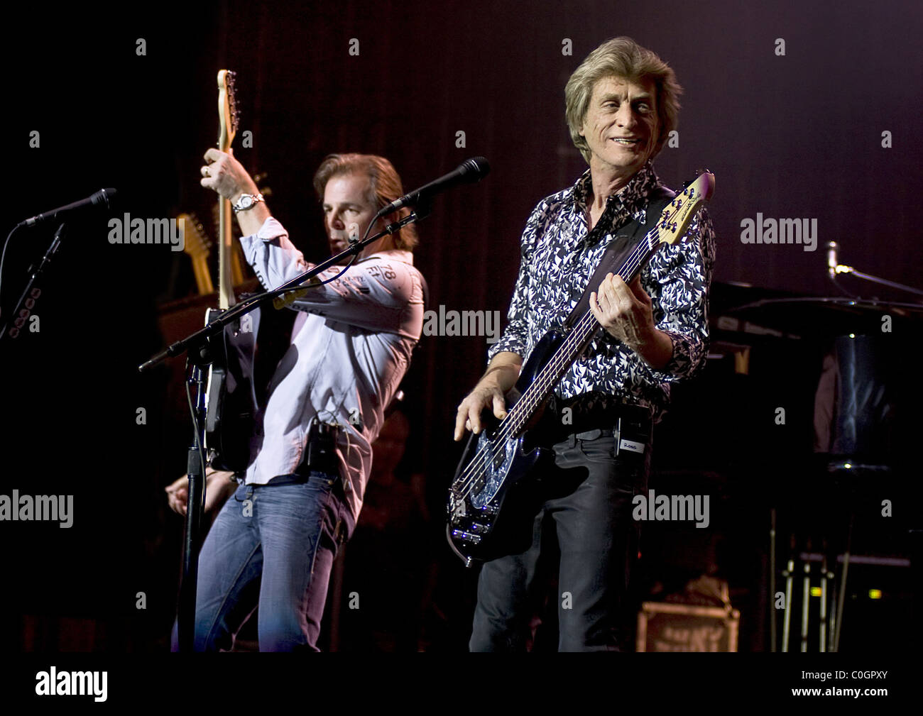 Jonathan cain as journey hi-res stock photography and images - Alamy