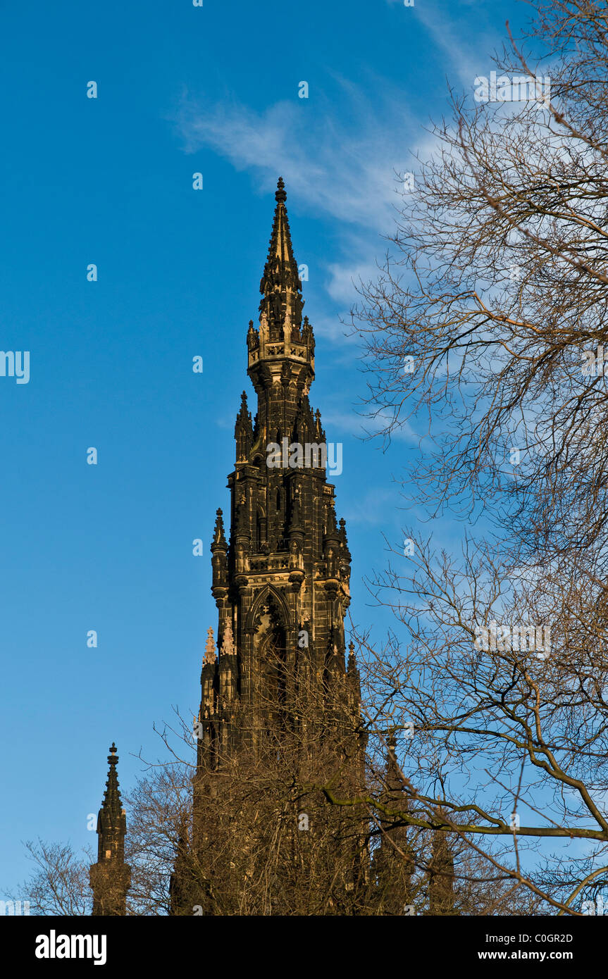 dh Walter Scott monument PRINCES ST GARDENS EDINBURGH Sir Walter Scott ...