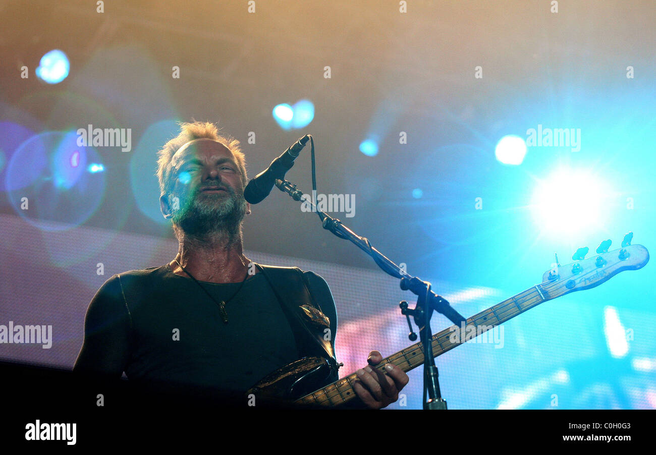 Lead singer of the police hi-res stock photography and images - Alamy