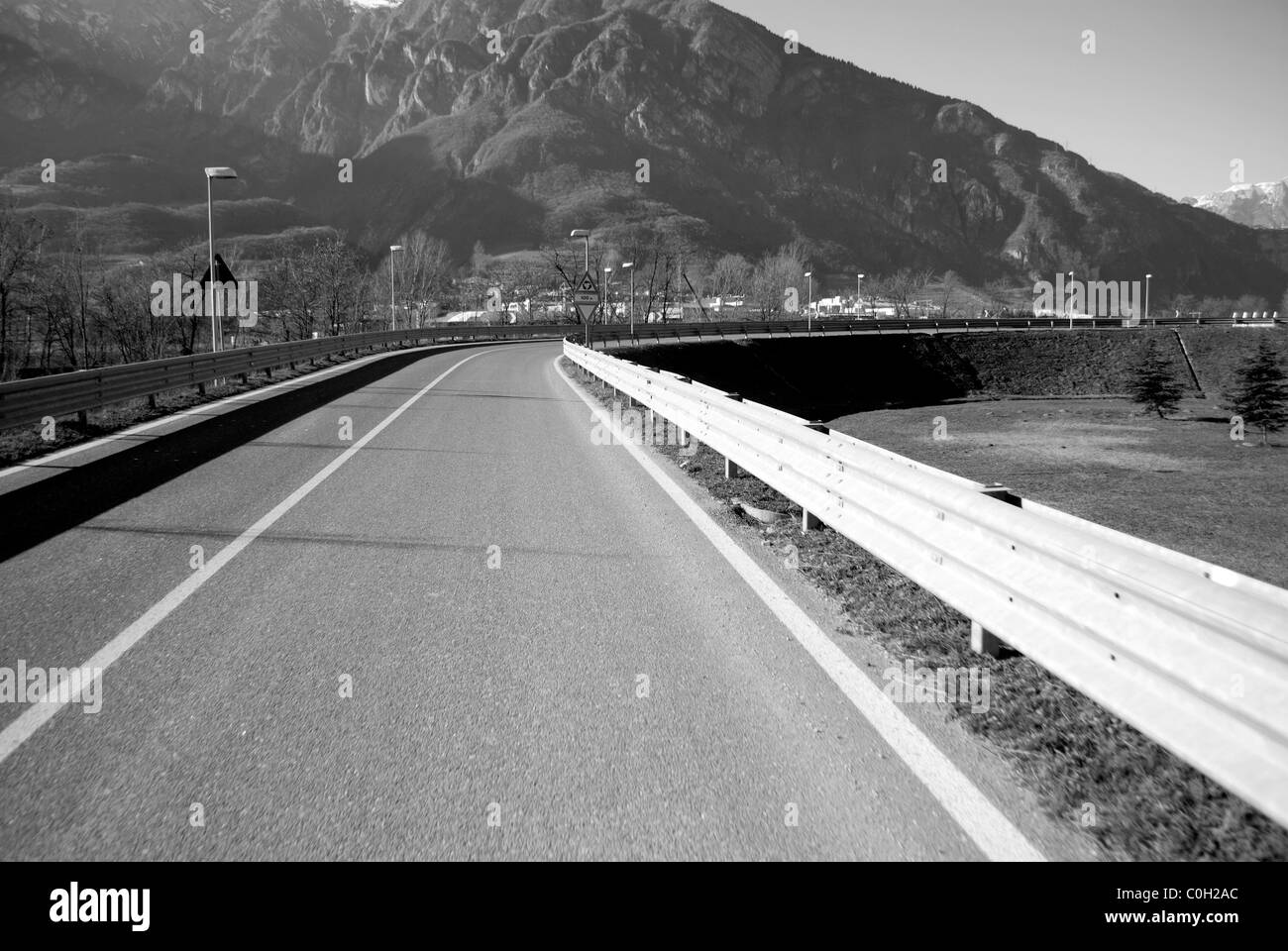 asphalt road motorway Stock Photo - Alamy