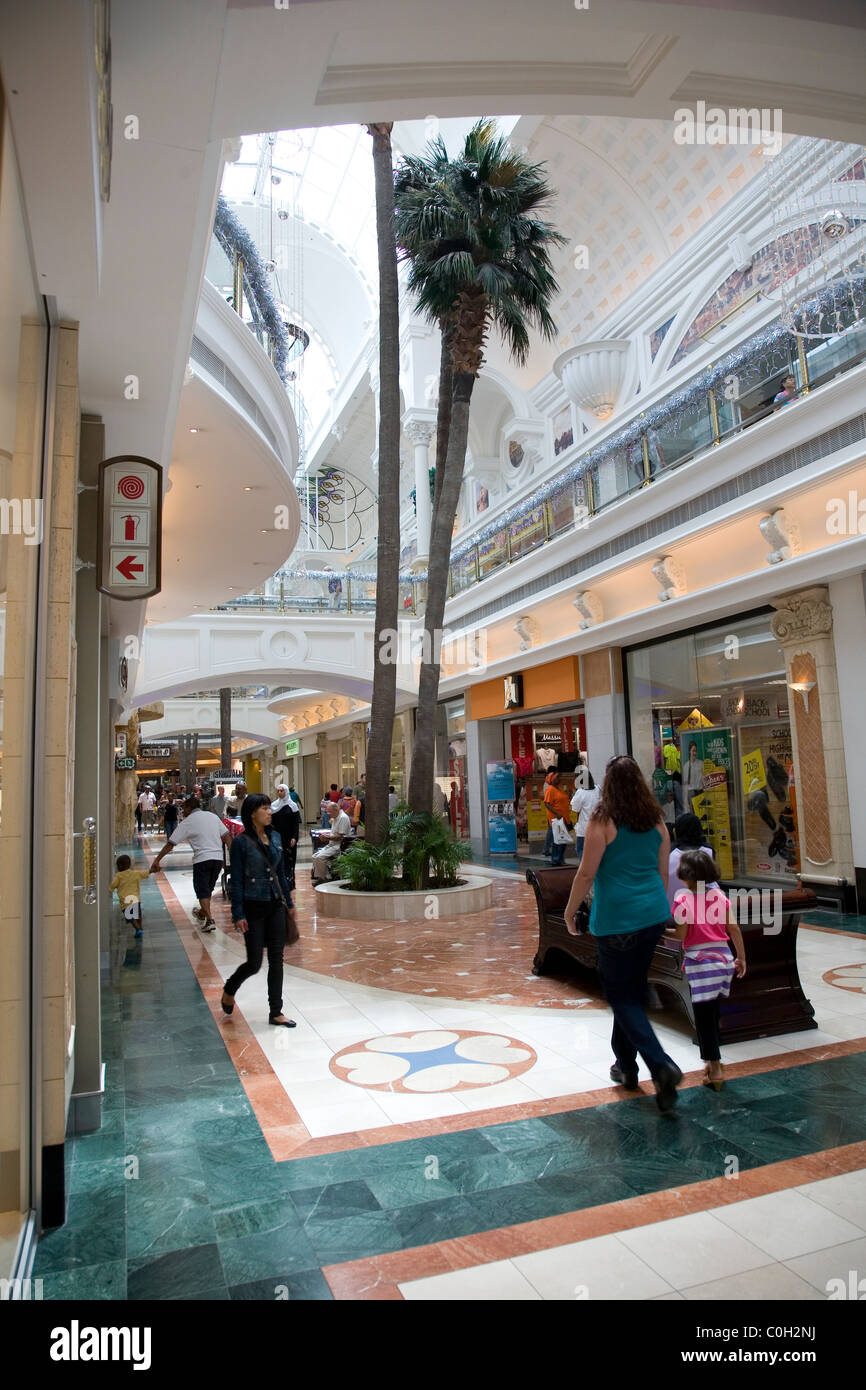Canal Walk shopping mall in Cape Town Stock Photo - Alamy