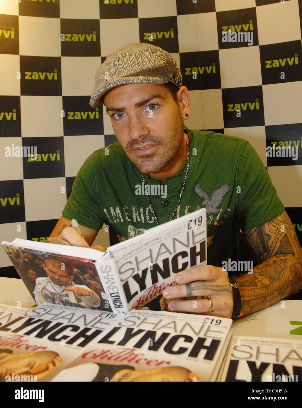Shane Lynch signing copies of his autobiography 'The Chancer' at Zavvi ...