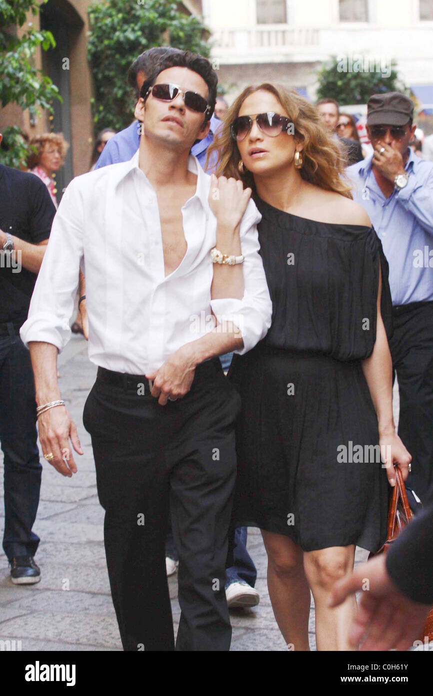 Marc Anthony and Jennifer Lopez do some shopping and sightseeing in ...