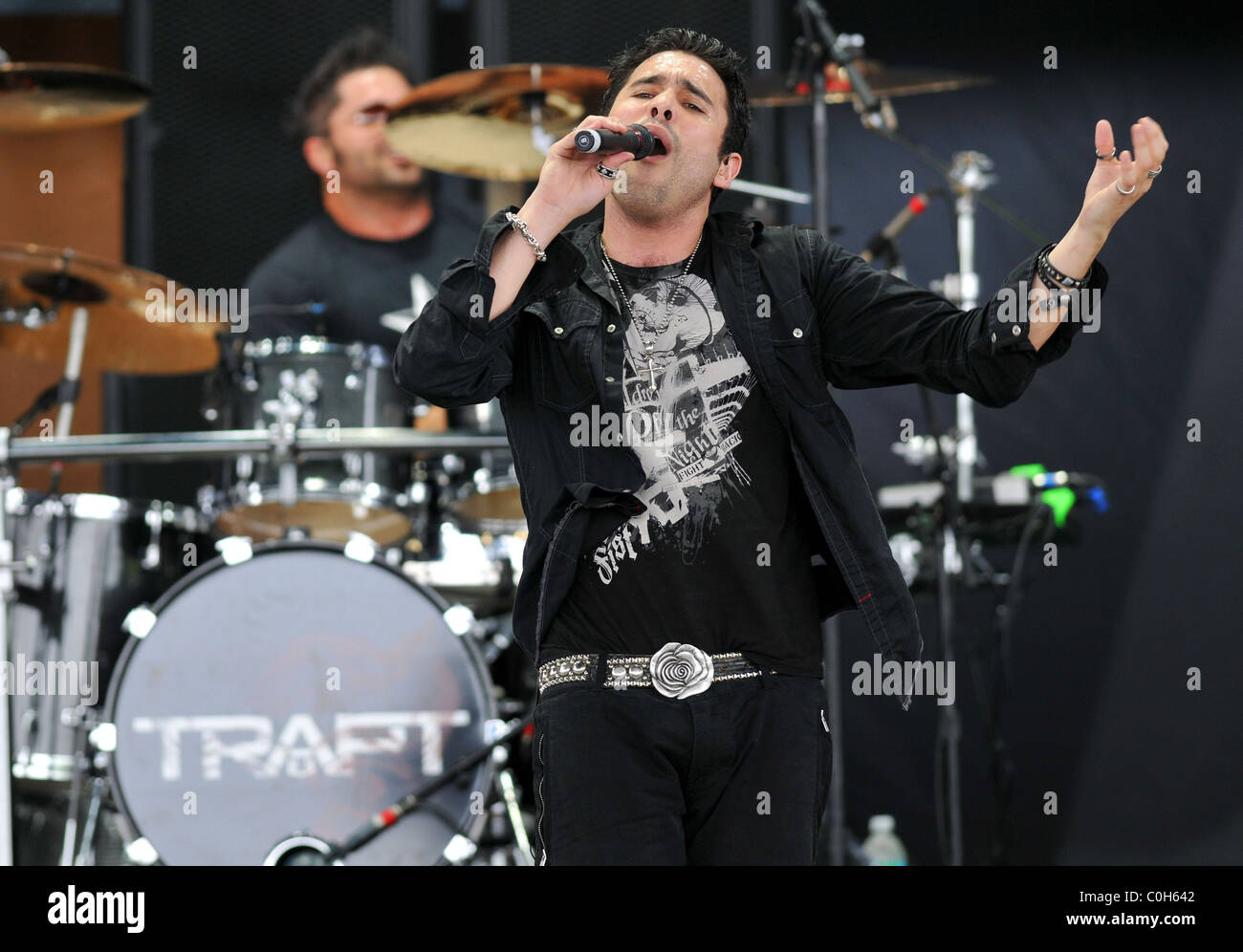 Trapt hi-res stock photography and images - Alamy