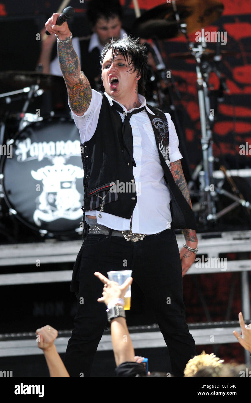 Singer Jacoby Shaddix of Papa Roach performing on the opening night of ...