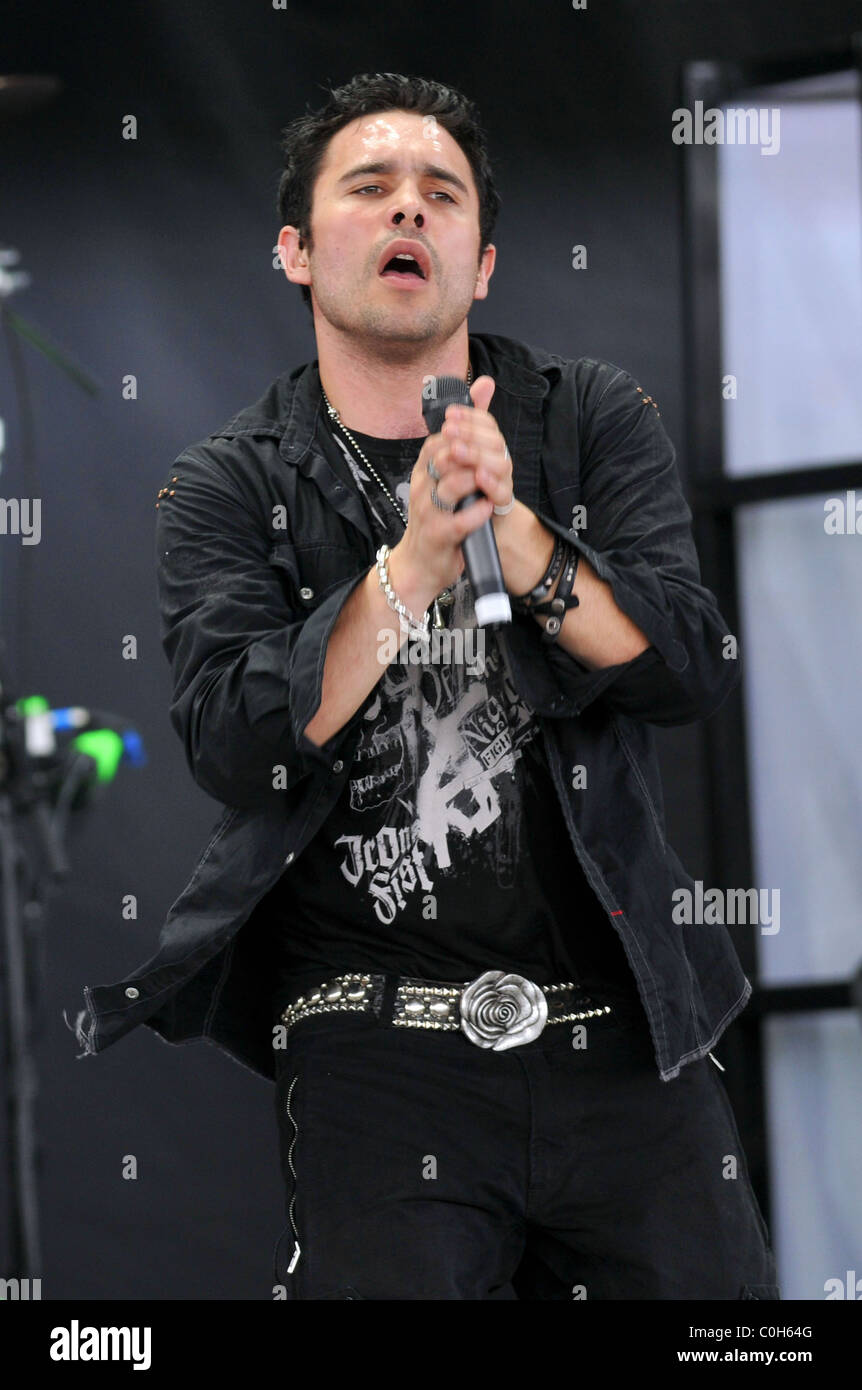 Trapt hi-res stock photography and images - Alamy