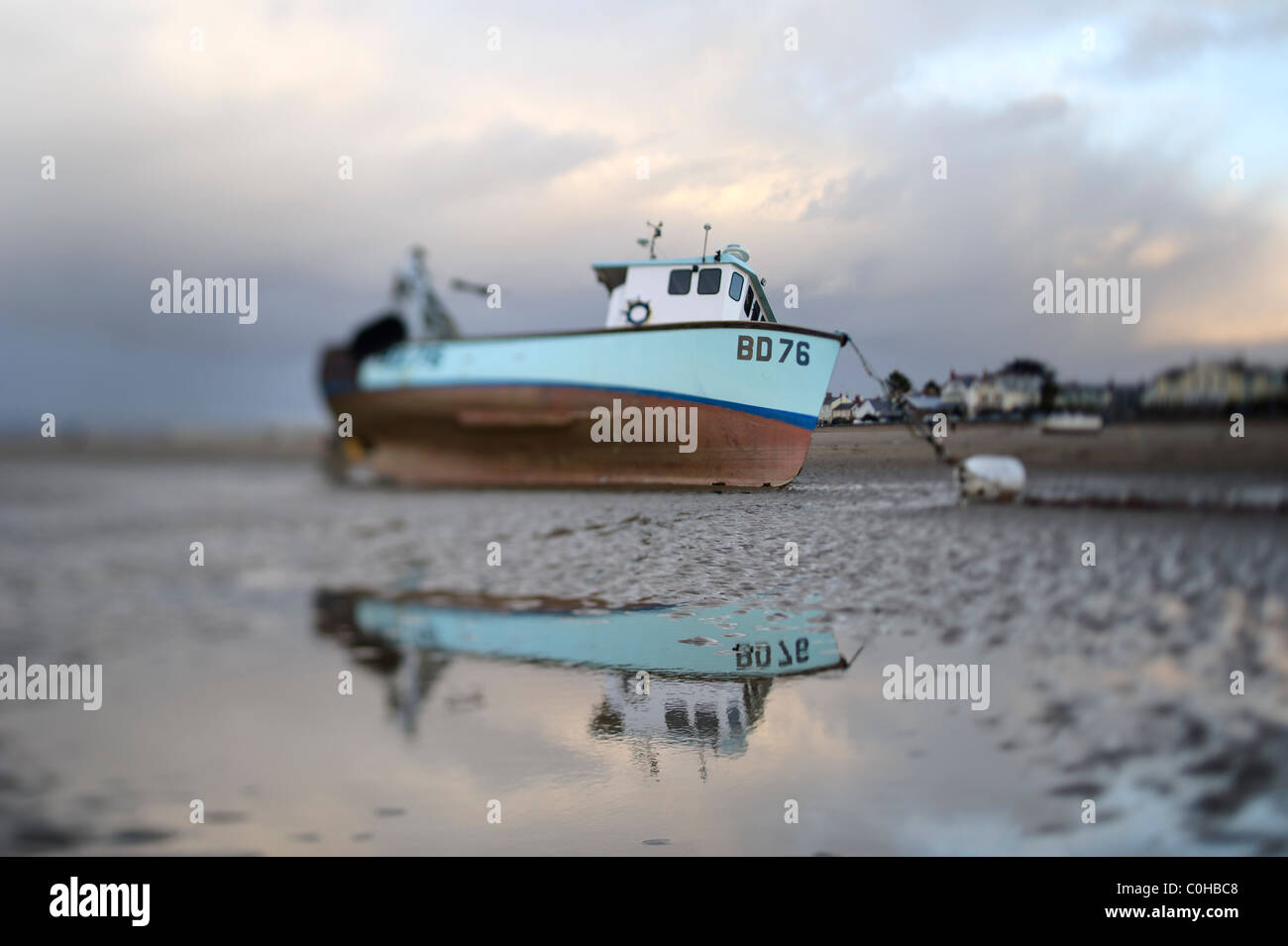 Trawler storm hi-res stock photography and images - Alamy