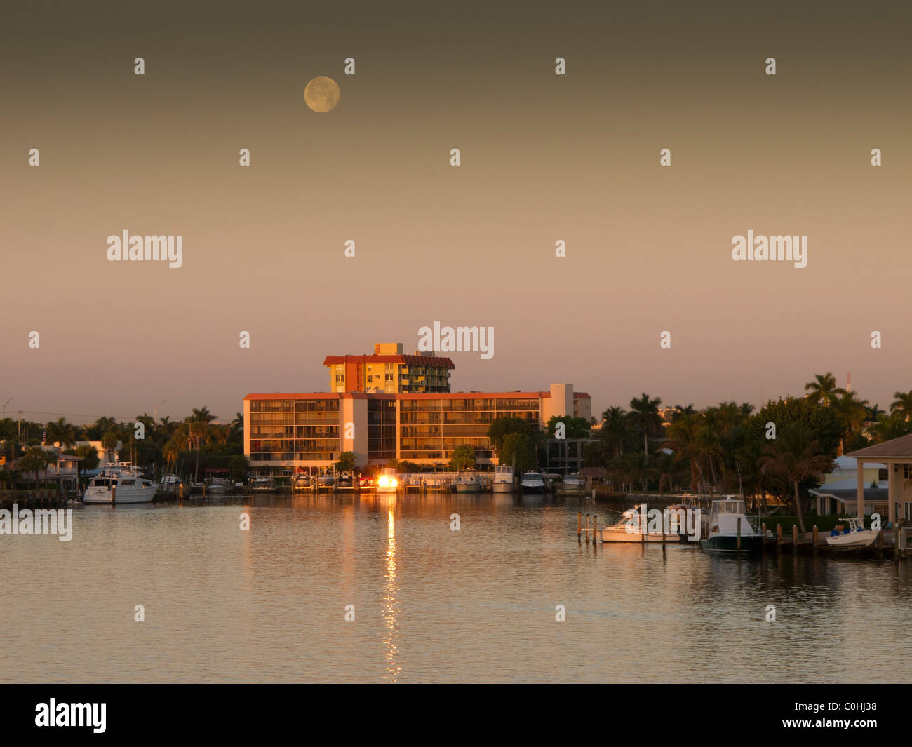 Florida moon hi-res stock photography and images - Alamy