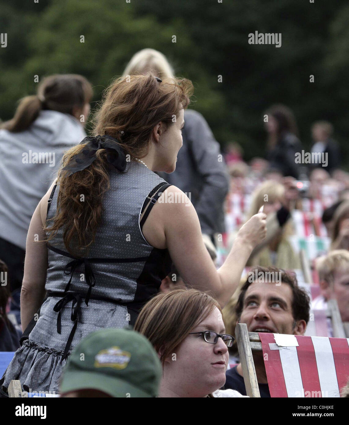 Helena Bonham Carter and Clive Owen at the Rufus Wainwright gig at ...