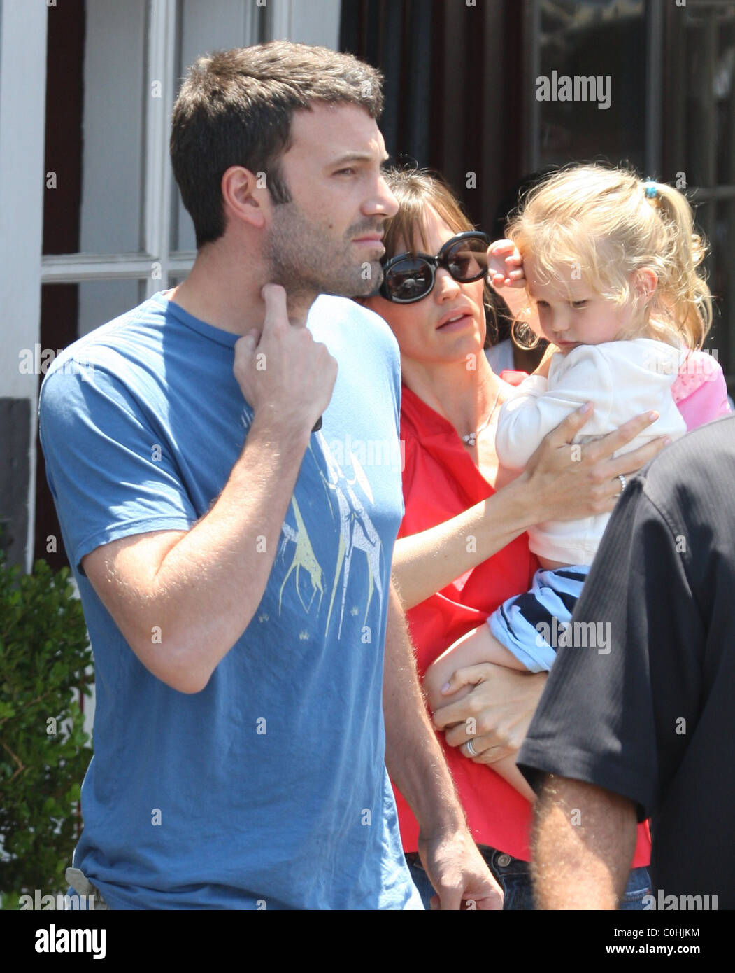 Ben Affleck, Jennifer Garner and daughter Violet Affleck leaving The ...