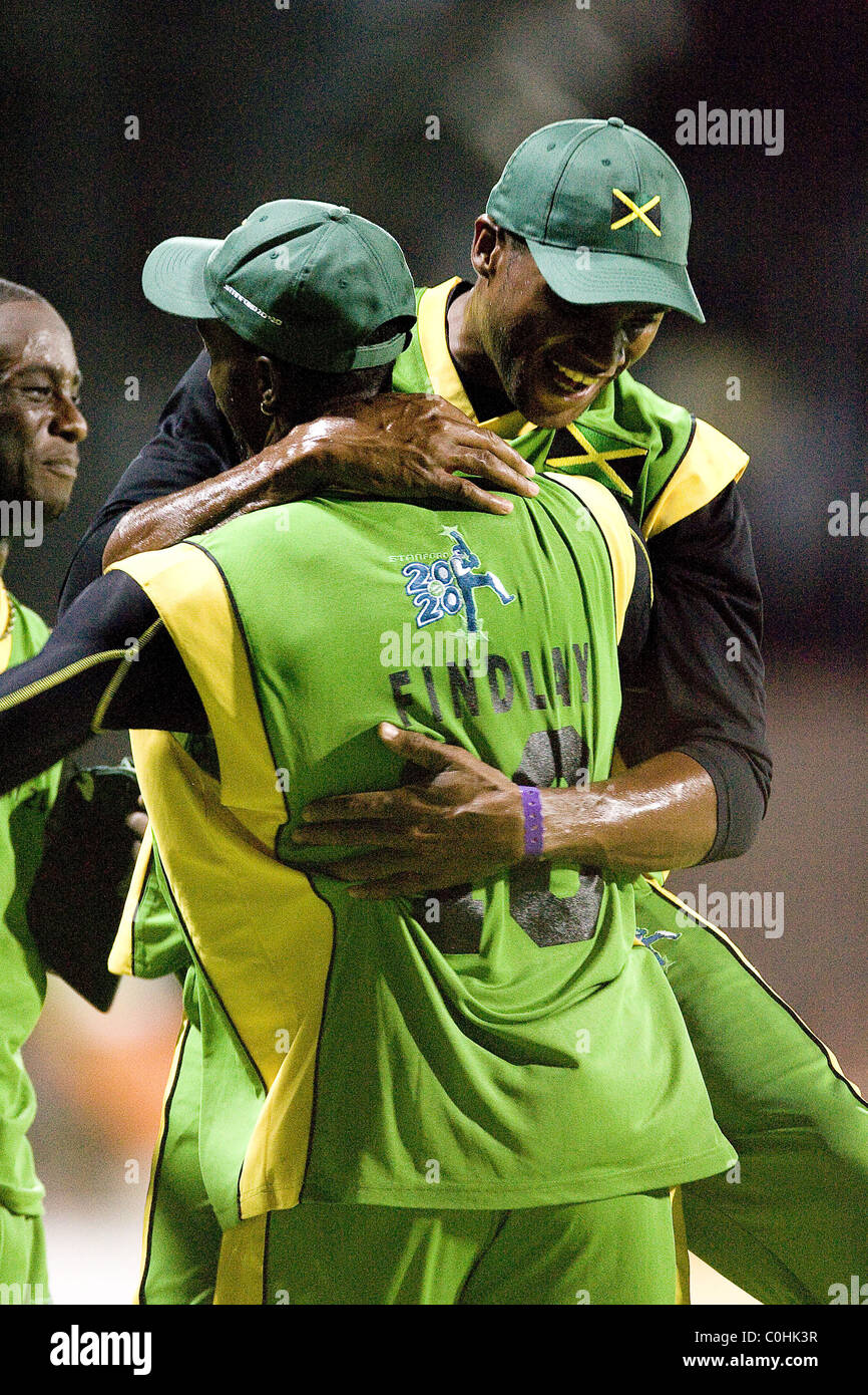 Shawn Findlay congratulated by Marlon SauelsThe Stanford 20/20 cricket ...