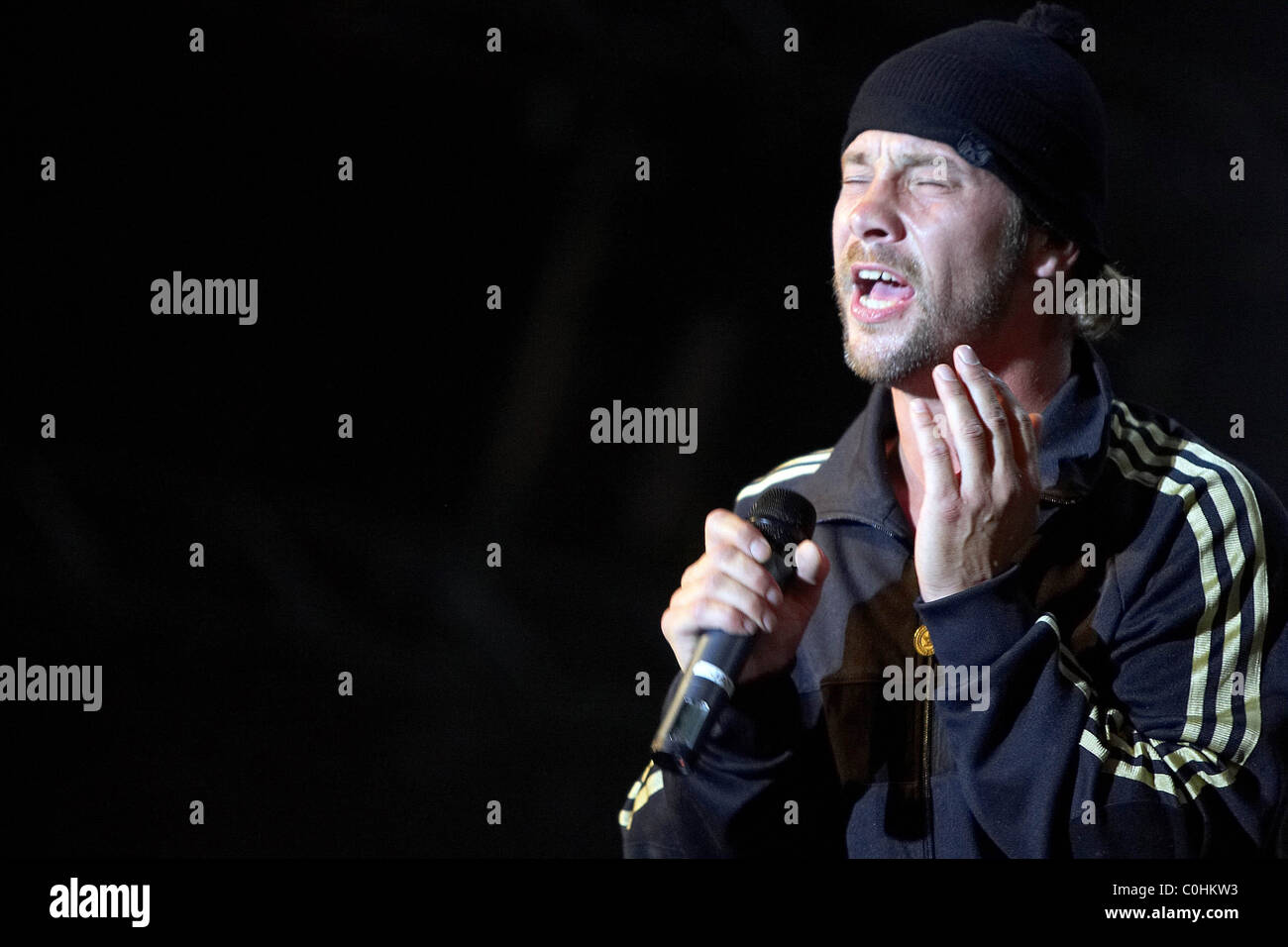 Jay Kay of Jamiroquai performing live at the SuperBock SuperRock ...