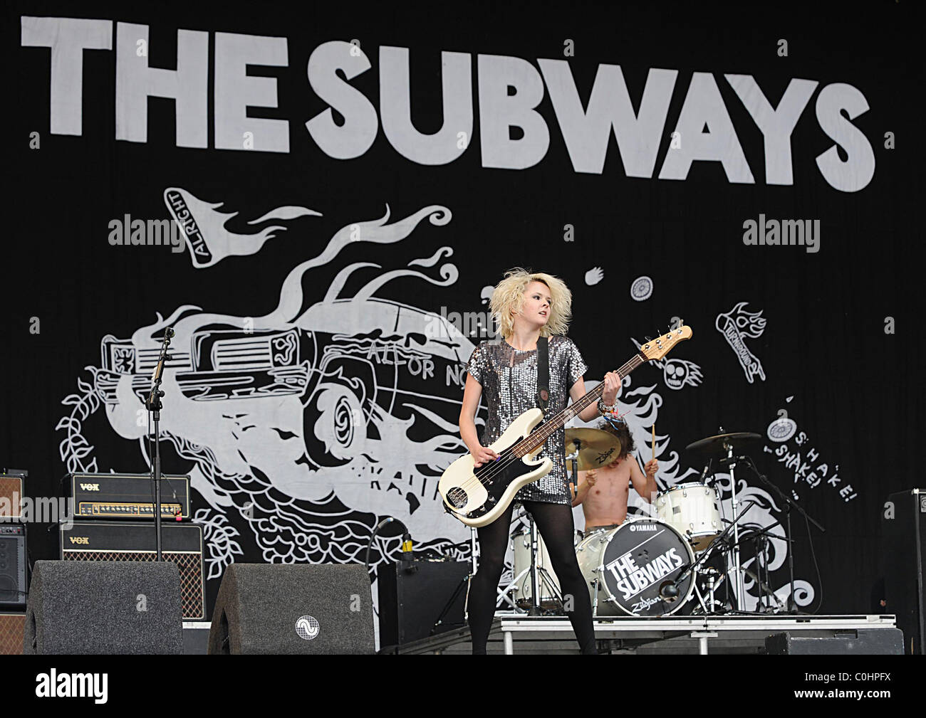 Charlotte Cooper and Josh Morgan of The Subways Glastonbury Festival ...