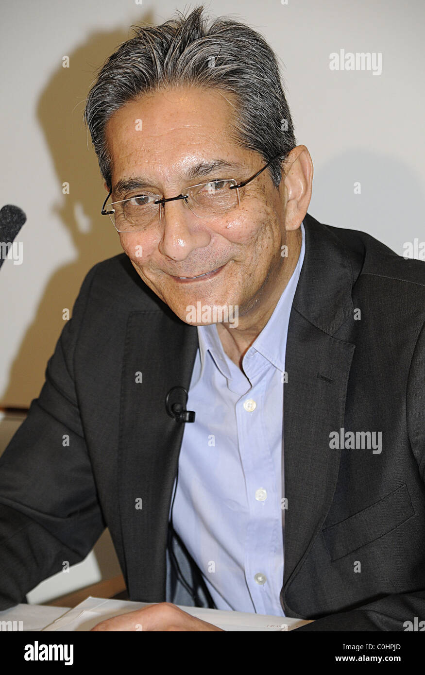 Achmat Dangor, CEO of the Nelson Mandela Foundation A press conference ...