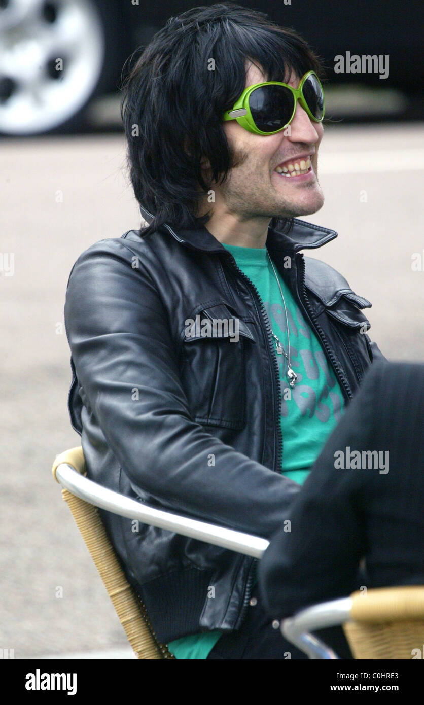 Noel Fielding of The Mighty Boosh takes a phone call as he meets ...