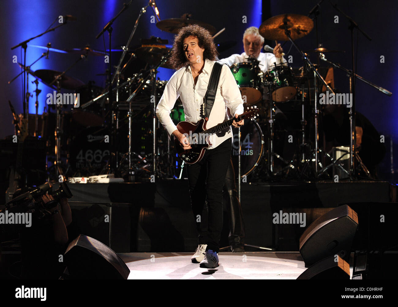 Paul Rodger and Brian May of Queen Nelson Mandela birthday concert held ...