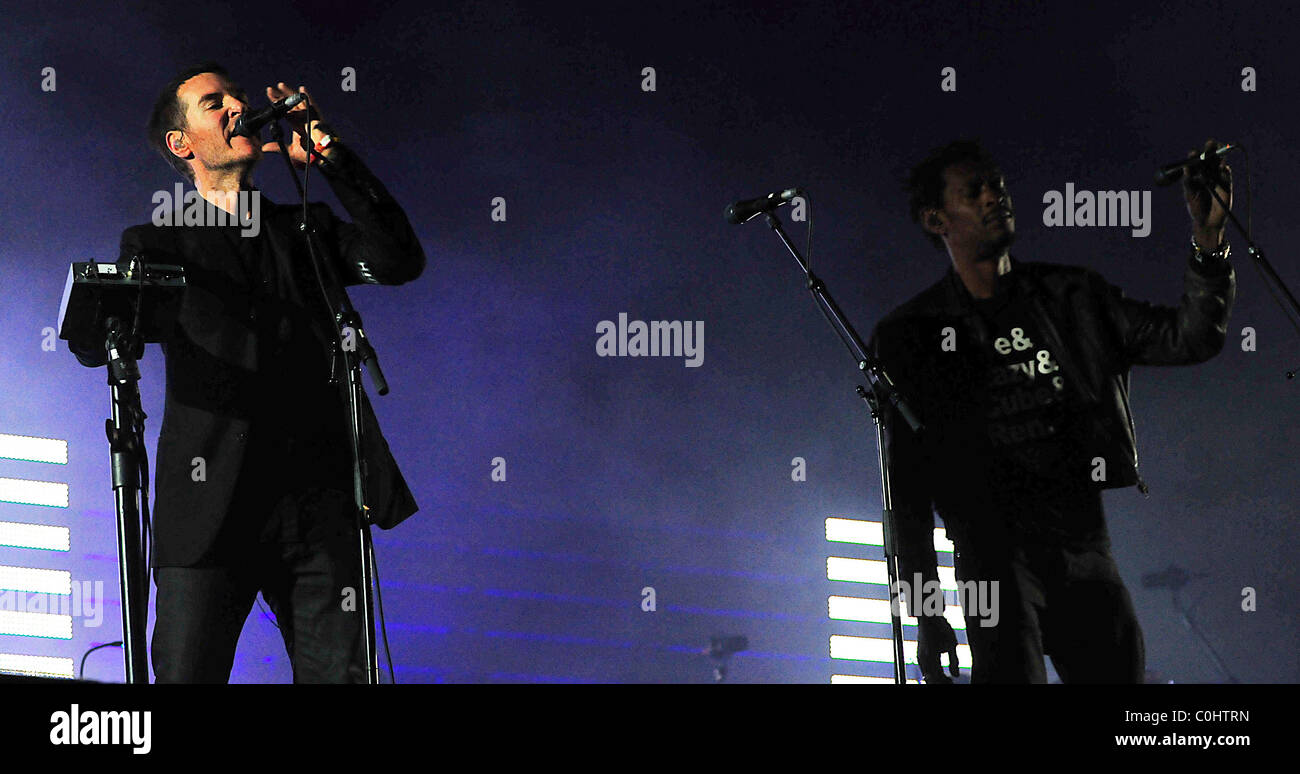 Massive Attack Glastonbury Festival - Day 2 Glastonbury, England - 28. ...