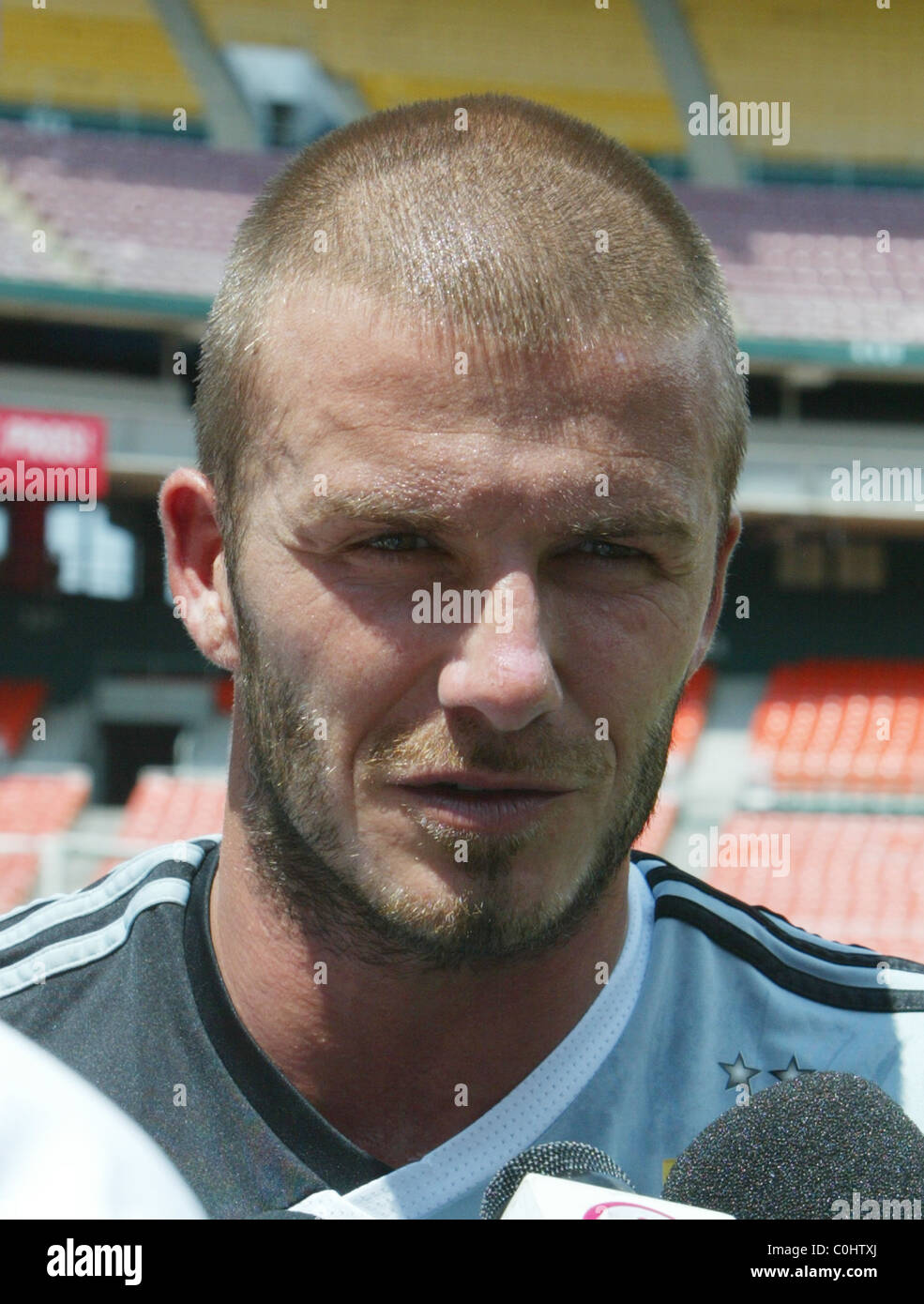 David Beckham joins his LA Galaxy team-mates to warm up at the RFK ...