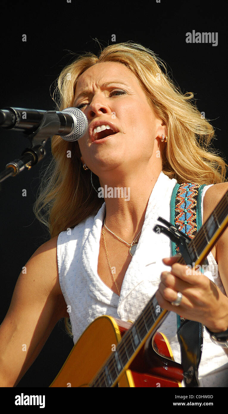 Sheryl crow in london hi-res stock photography and images - Alamy