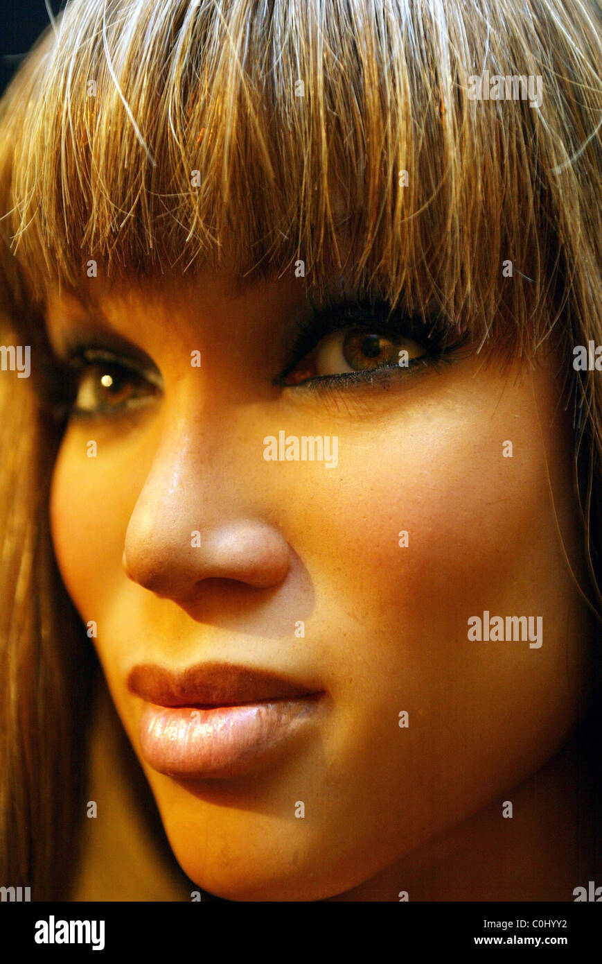 Tyra Banks Wax work figure unveiled at Madame Tussauds in Washington ...