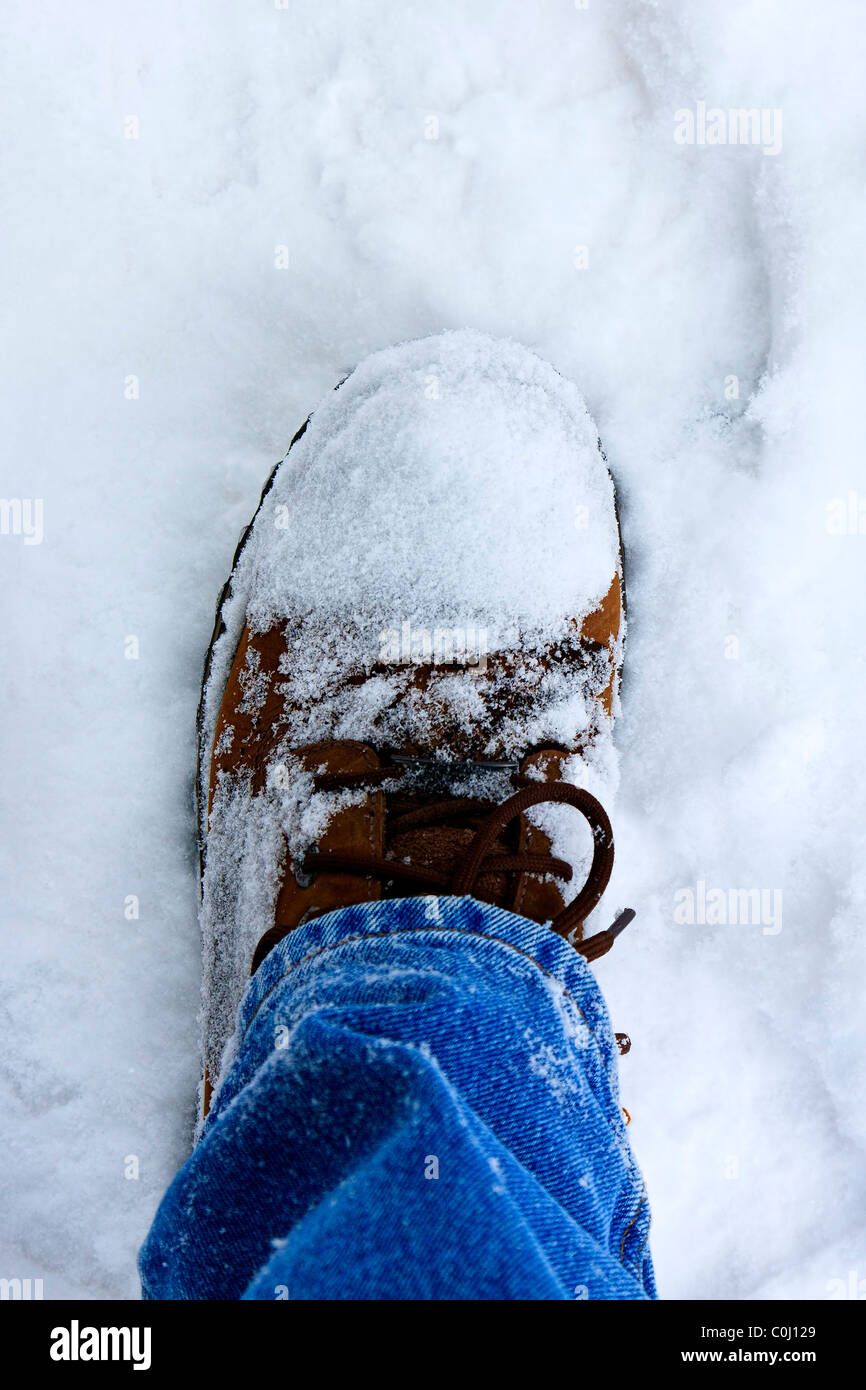Shoe snow hi-res stock photography and images - Alamy