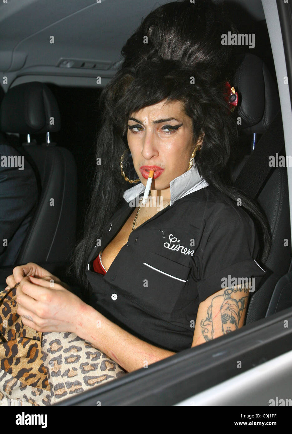 Amy Winehouse On her way to a clinic for drug and alcohol addiction ...