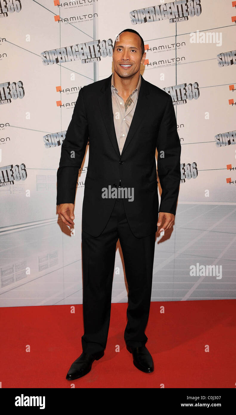 Dwayne Johnson, Premiere of 'Get Smart' at Capitol Cinema - Arrivals ...
