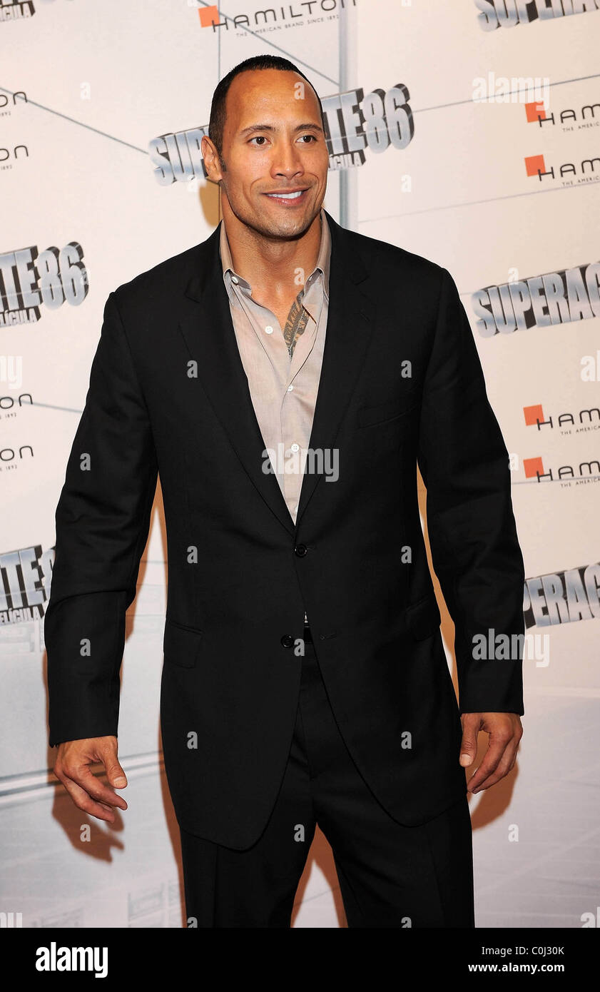Dwayne Johnson, Premiere of 'Get Smart' at Capitol Cinema - Arrivals ...