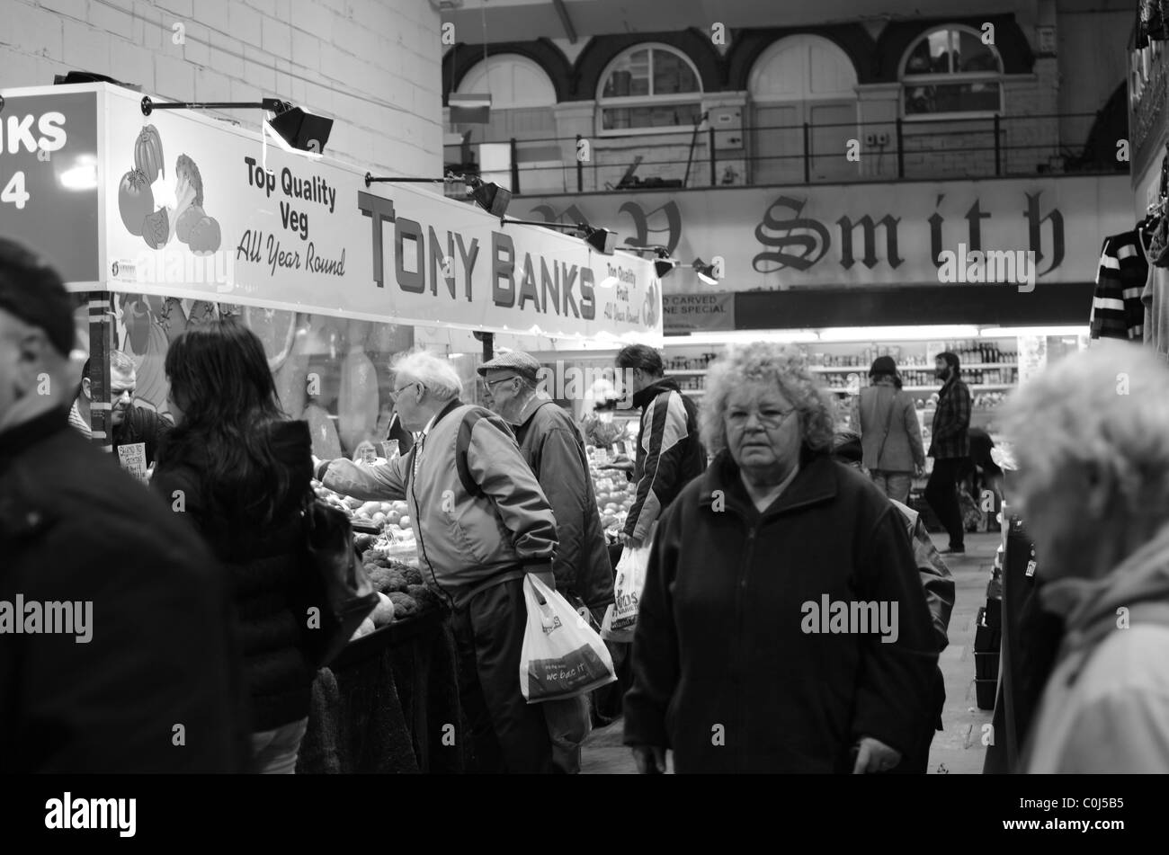 Stalls indoor Black and White Stock Photos & Images - Alamy