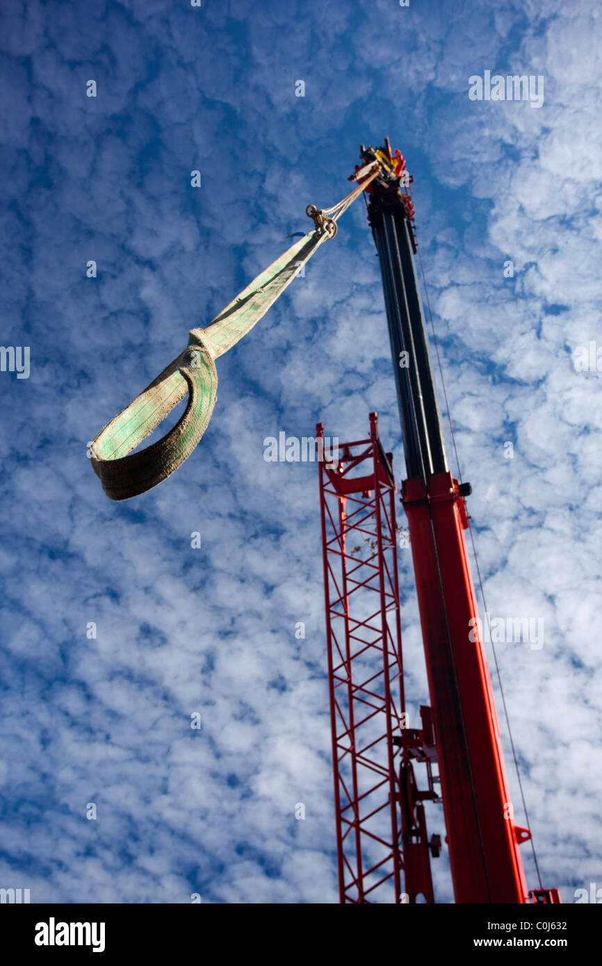 Lokomo ( MS 335 N ?? ) boom crane boom and the lifting sling , Finland ...